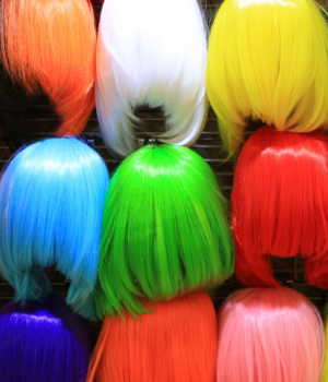 Supermarkets & Hypermarkets to Sell More Cosplay Costumes